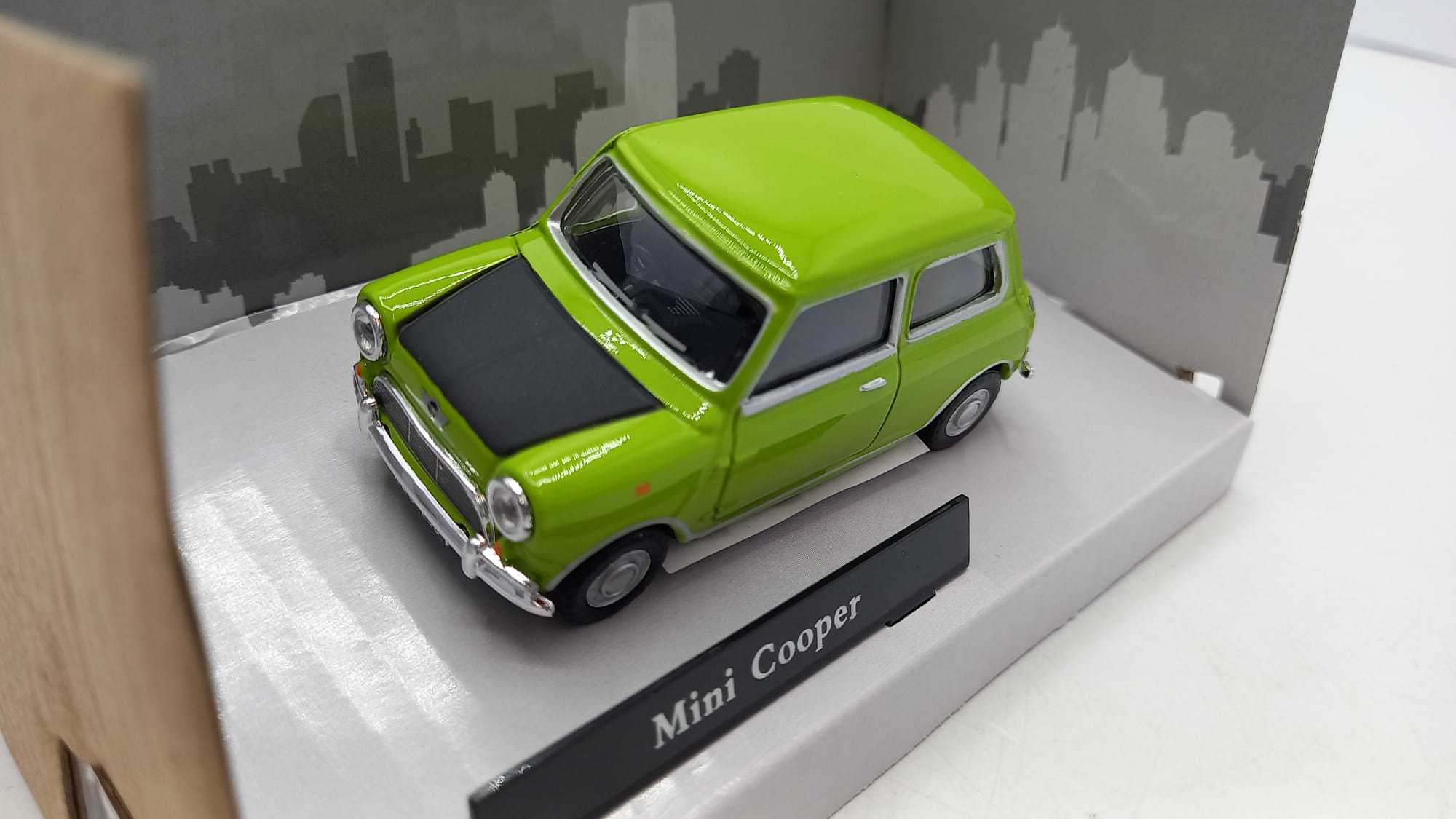 441690 Cararama Mini Cooper Mr.Bean 1/43