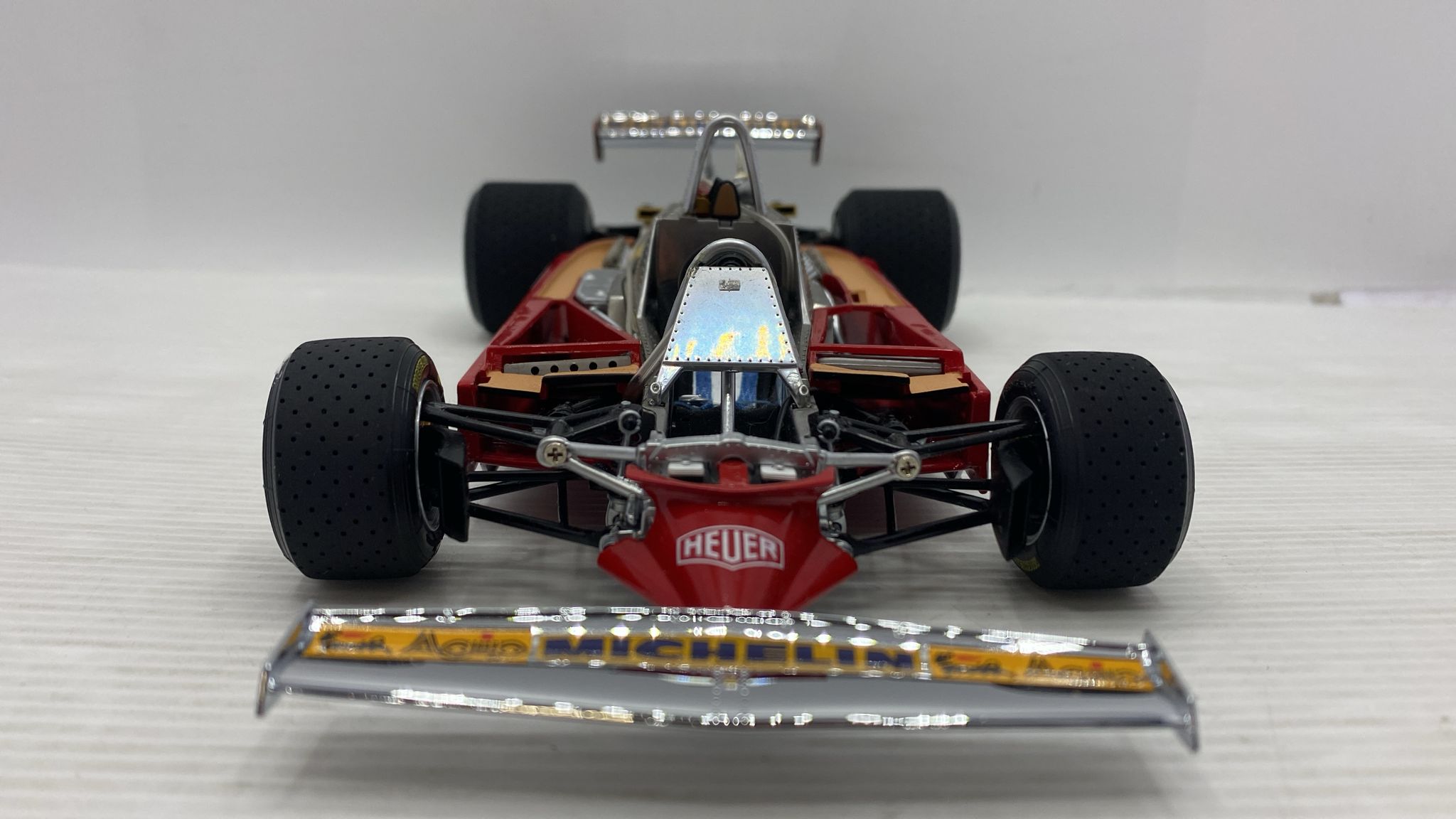 97076 Exoto Ferrari 312 T4 British GP Jody Scheckter 1979 1/18