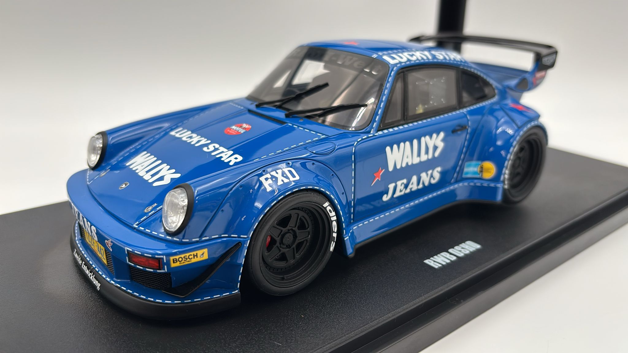 GT448 GT Spirit Porsche 911 964 RWB Osho 1993 1/18