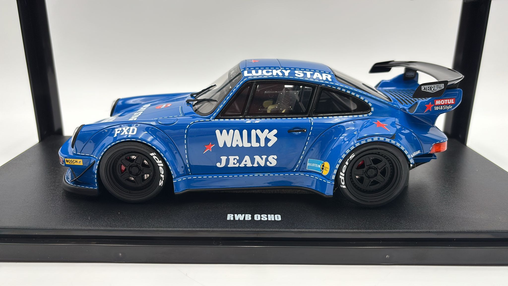 GT448 GT Spirit Porsche 911 964 RWB Osho 1993 1/18