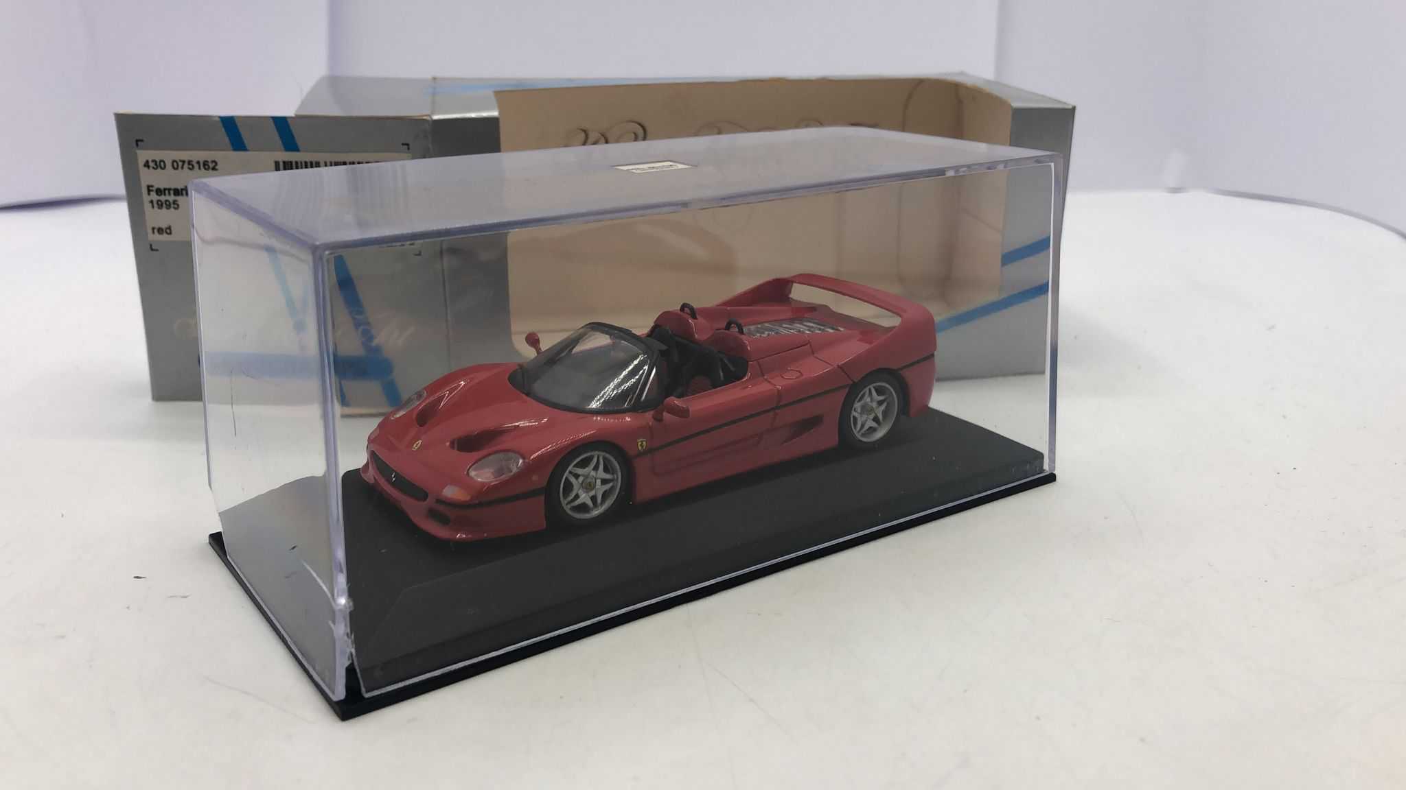 430 175162 Minichamps Ferrari F 50 Spider 1995 1/43 teca rotta in un angolo