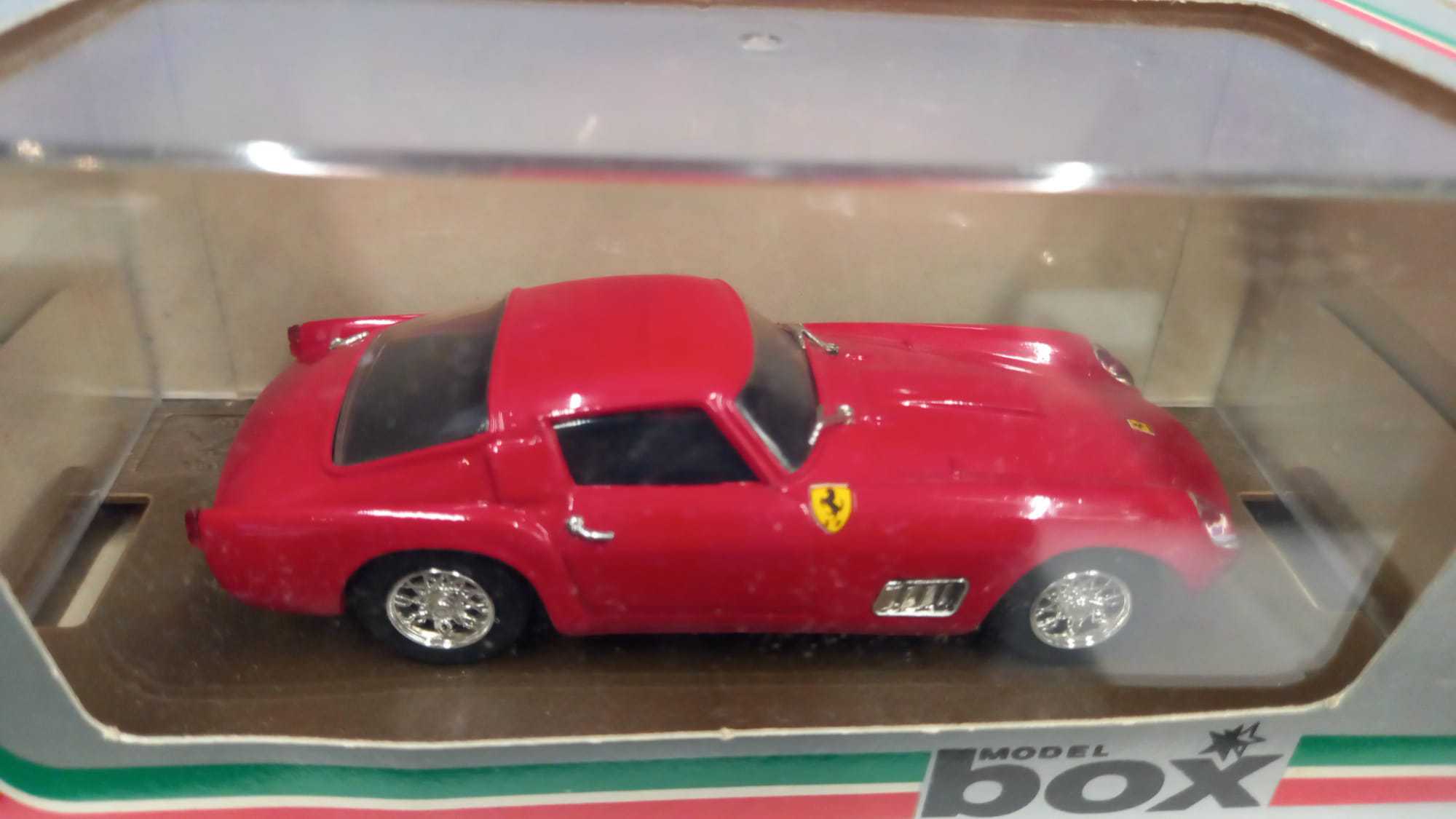 Box Model Ferrari 250 TDF 1960 1/43, no box con teca