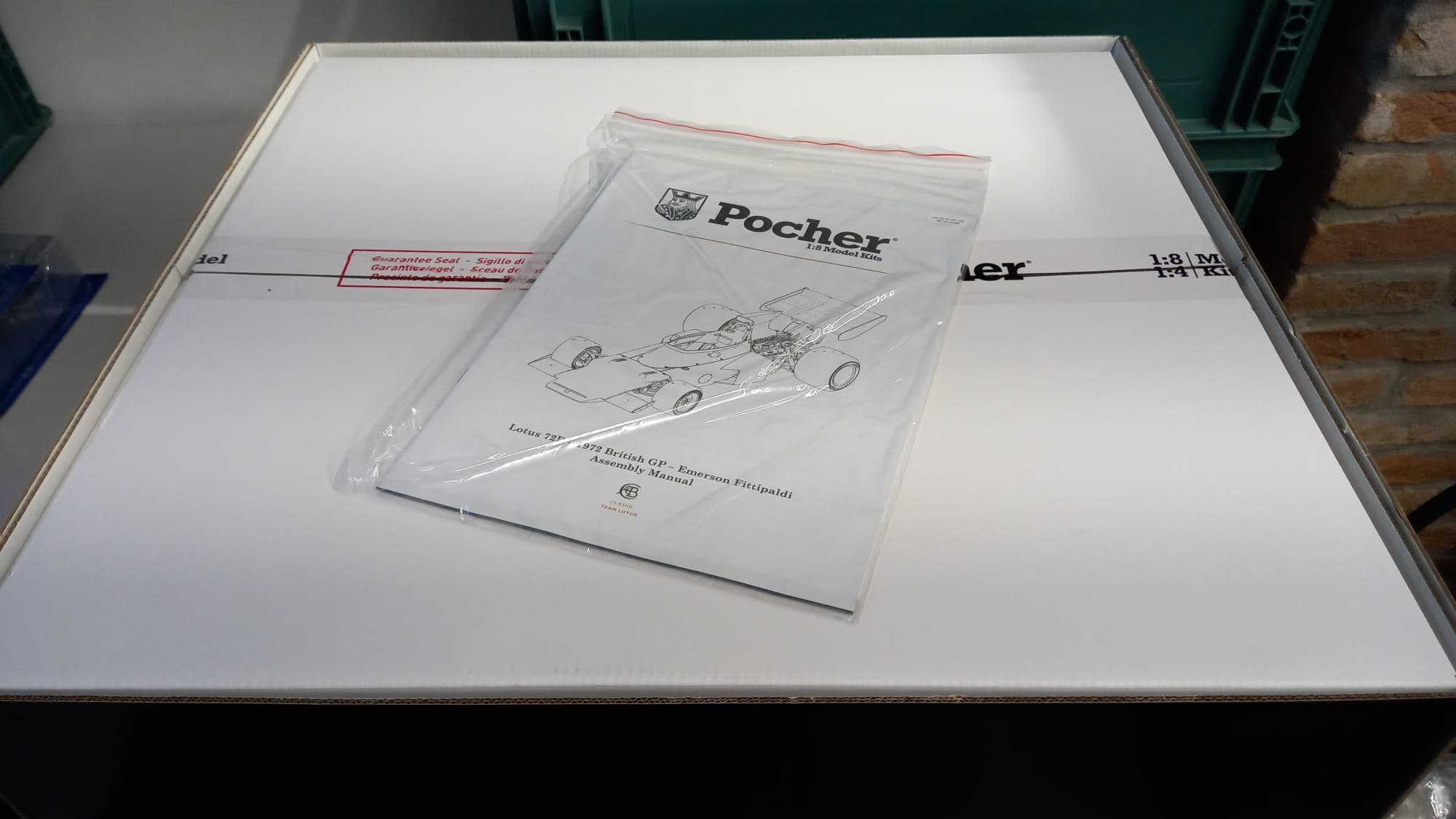 HK114 Pocher Lotus 72D E. Fittipaldi British GP 1972 1/8, kit composto ...