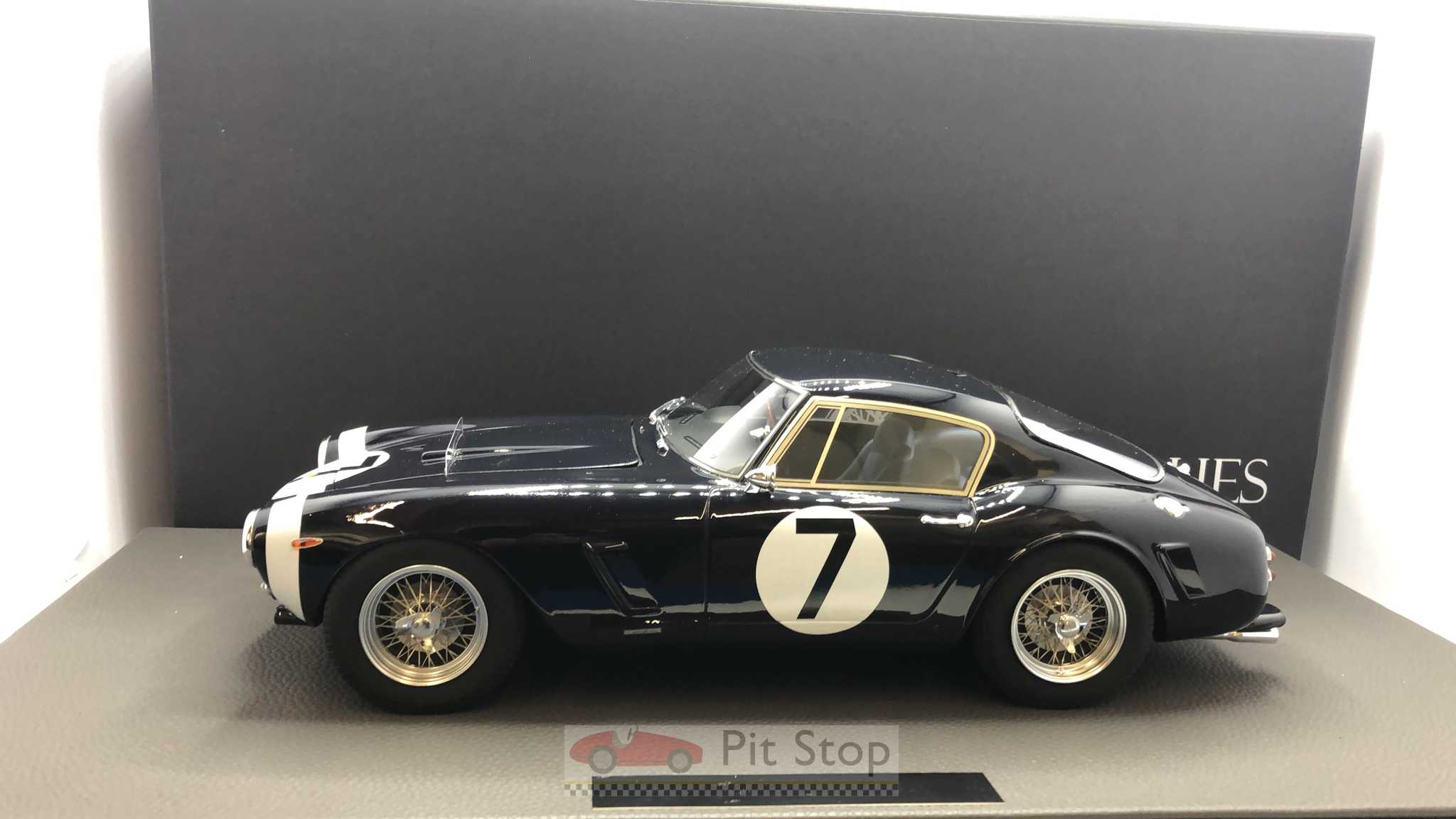 TMR12-05E Top Marques Ferrari 250 GT SWB guida a destra 1/12, lieve ...